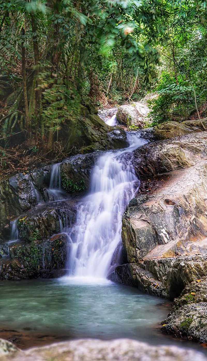 Exploring the Hidden Waterfalls of Koh Samui - The Private World ...
